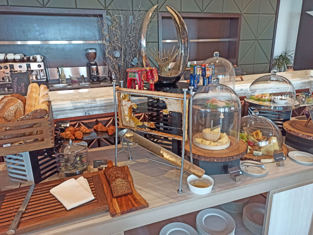 Hotel Review: Mövenpick Hotel and Residences Riyadh