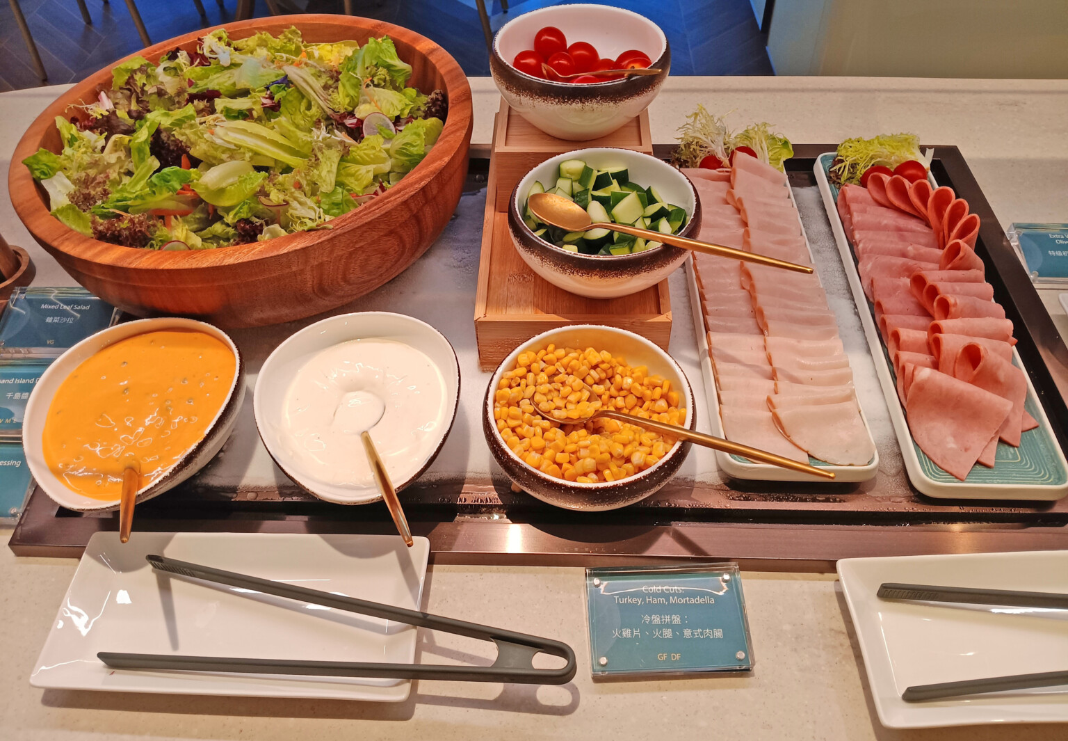 Lounge Review: Kyra Lounge Hong Kong (HKG) - No Work All Travel