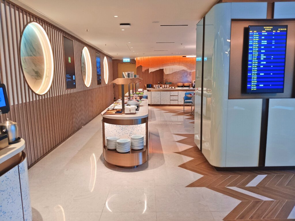 Lounge Review: Kyra Lounge Hong Kong (HKG) - No Work All Travel