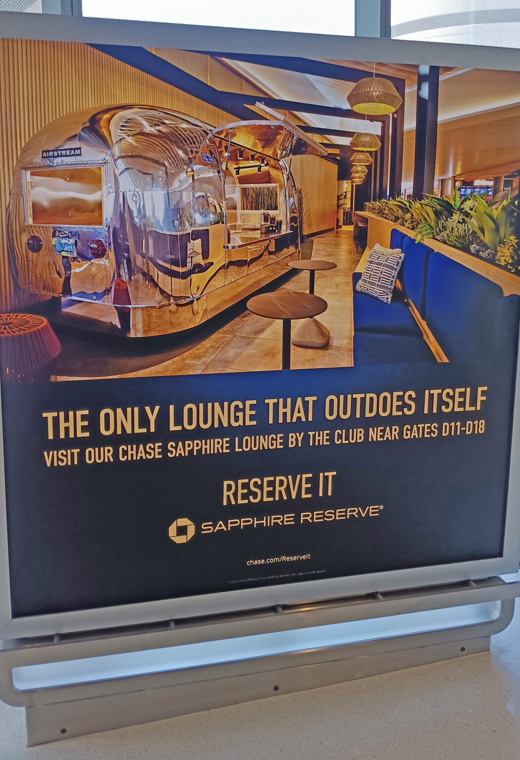 Lounge Review: Chase Sapphire Lounge by The Club PHX - No Work All Travel